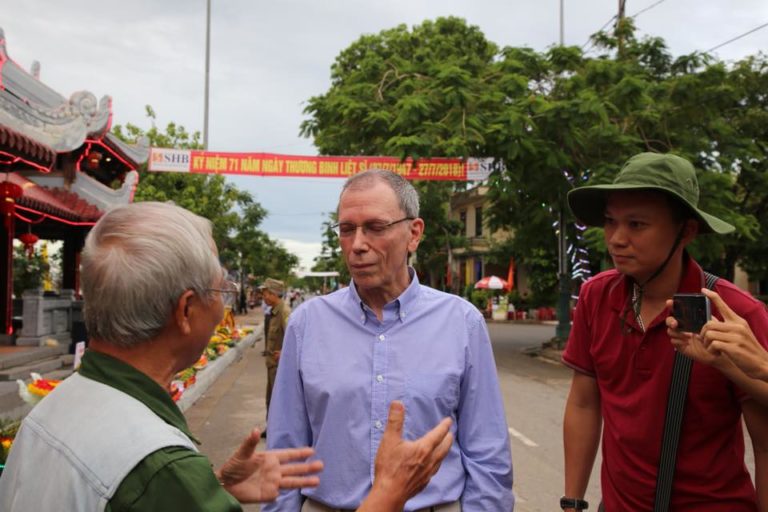 meeting between US Marine and NVA soldier » VINA DMZ TRAVEL